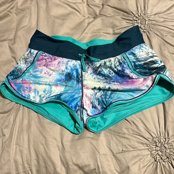 Ivivva | Bottoms | Ivivva By Lululemon Size 2 Shorts Excellent ...